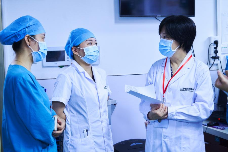 珠江医院检验医学部接受CNAS-CL02（ISO15189）复评审现场审查-南方医科大学